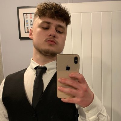 Conner Cole (@connerjcole) is LIVE - TikTok LIVE
