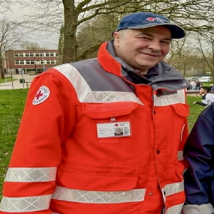 boomar.apollo (@boomar.apollo.hefelmann) is LIVE - TikTok LIVE