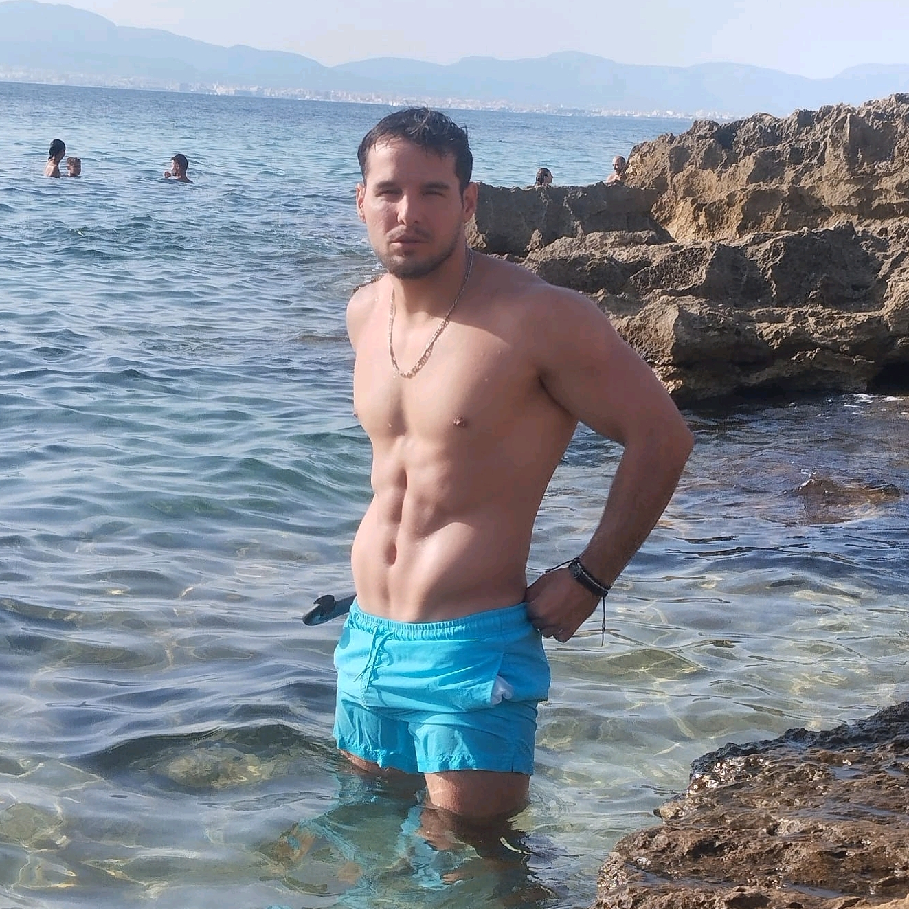 Guille Homar (@guiiilll3) is LIVE - TikTok LIVE