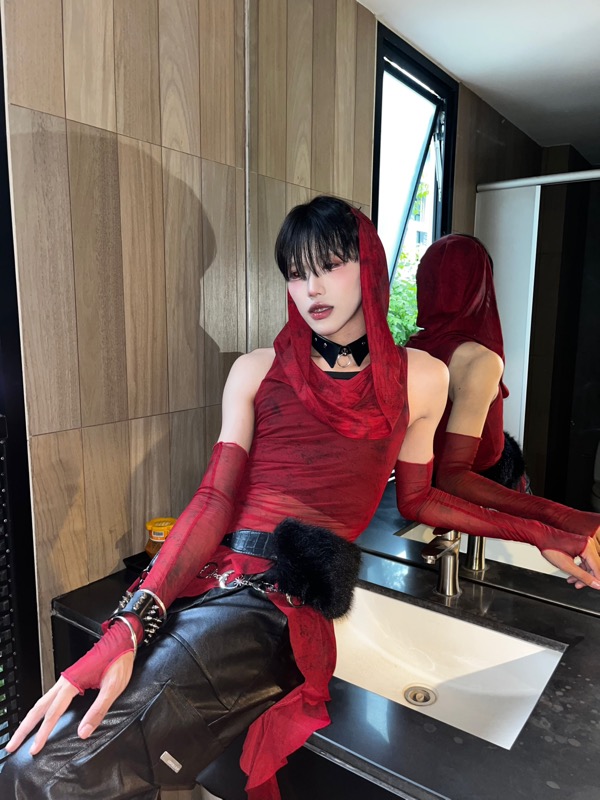 Jenis. 🐣 (@niphats) is LIVE - TikTok LIVE
