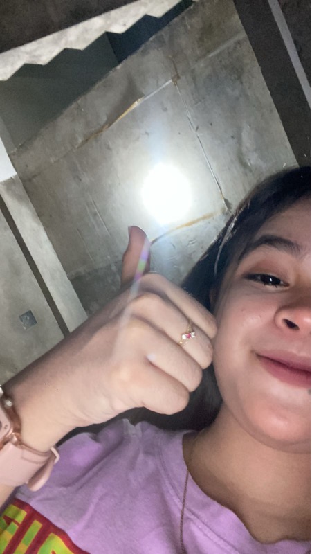 Suci nurfajar ᵃʳᵐᵃⁿⁱ (@ucyyyy_05) is LIVE - TikTok LIVE