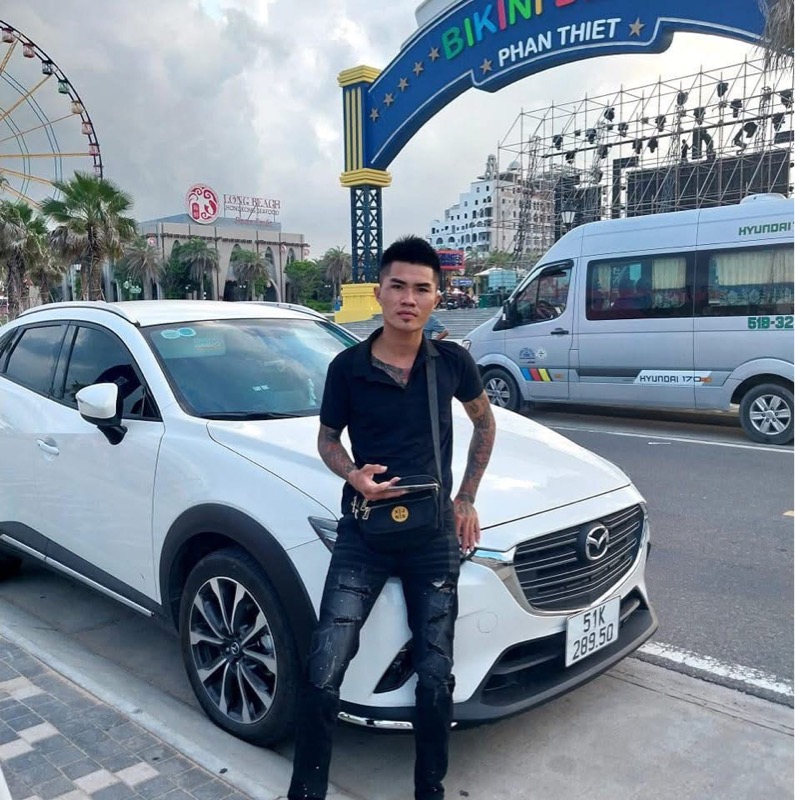 Len Shop (@lenn.maa) is LIVE - TikTok LIVE