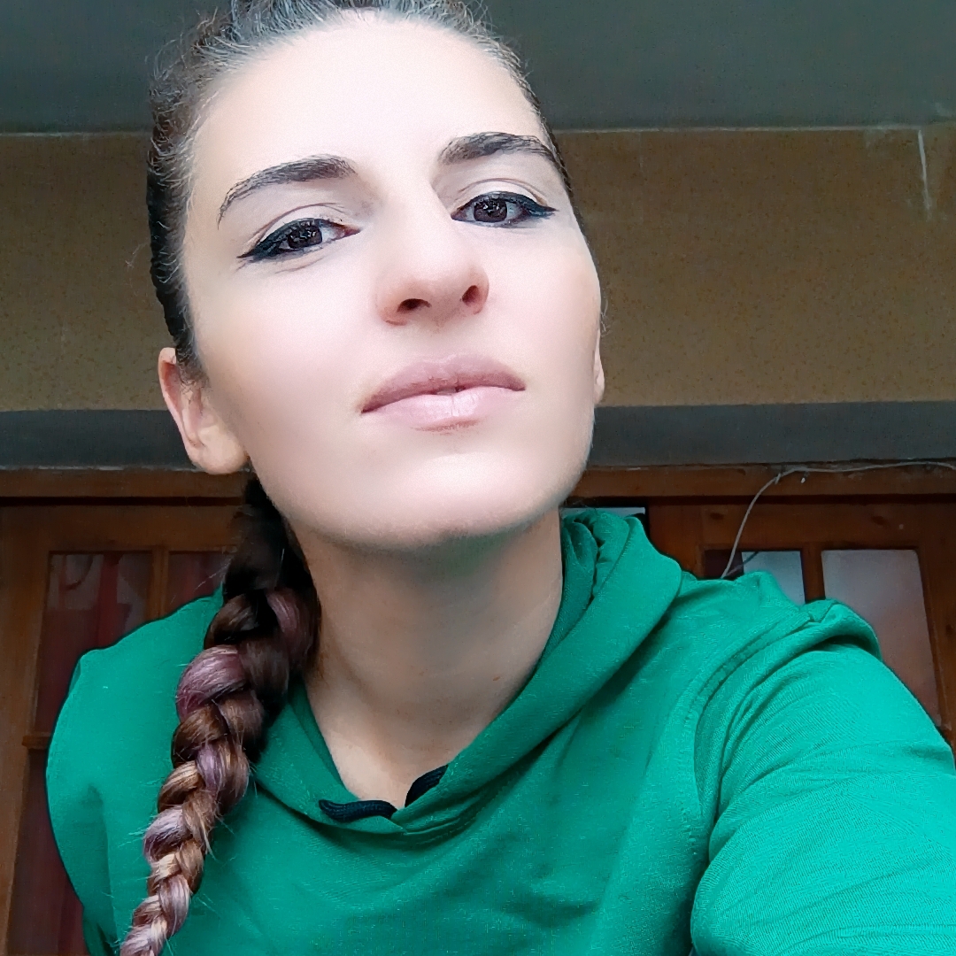 ♠️ (@likk_unna) is LIVE - TikTok LIVE
