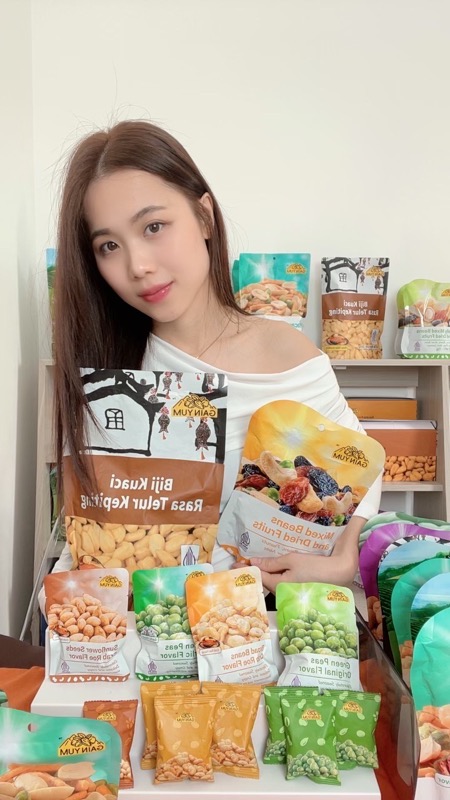 gainyum.snack.by.sally (@gainyum.snack.by.sally) is LIVE - TikTok LIVE