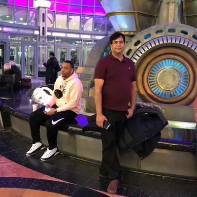 Rising Periscope, YouNow, and etc. live streams on LiveOMG.com