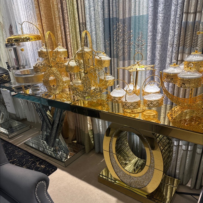 Ah Noy Deco & Retail (@uncle_wak) is LIVE - TikTok LIVE