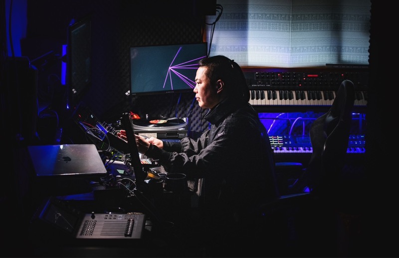 DJ SOUL-T (@djsoul_t) is LIVE - TikTok LIVE