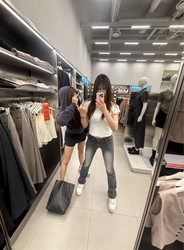 Selena Selena N19 Is Live Tiktok Live