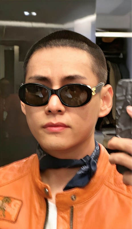 hot chocolate (@gummytae) is LIVE - TikTok LIVE