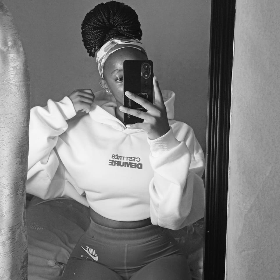 Remo💕 (@remo.rapoo) is LIVE - TikTok LIVE