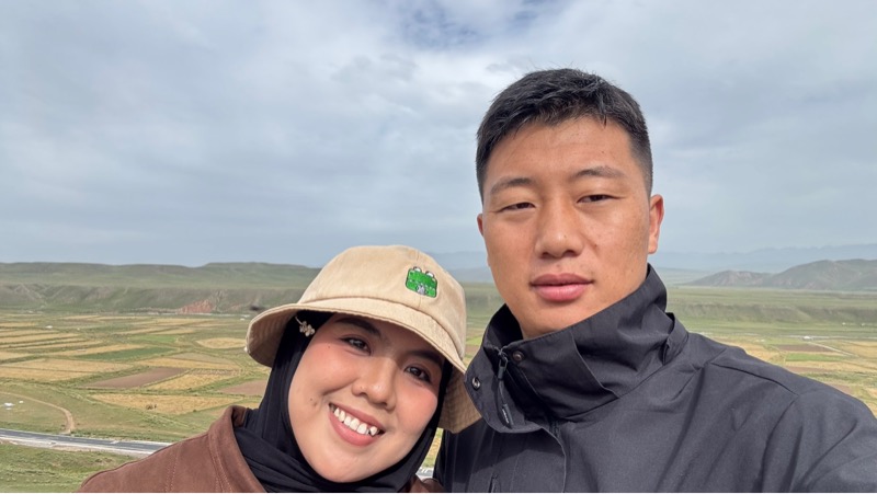 Ria Daily In China (@leah_daily_) is LIVE - TikTok LIVE