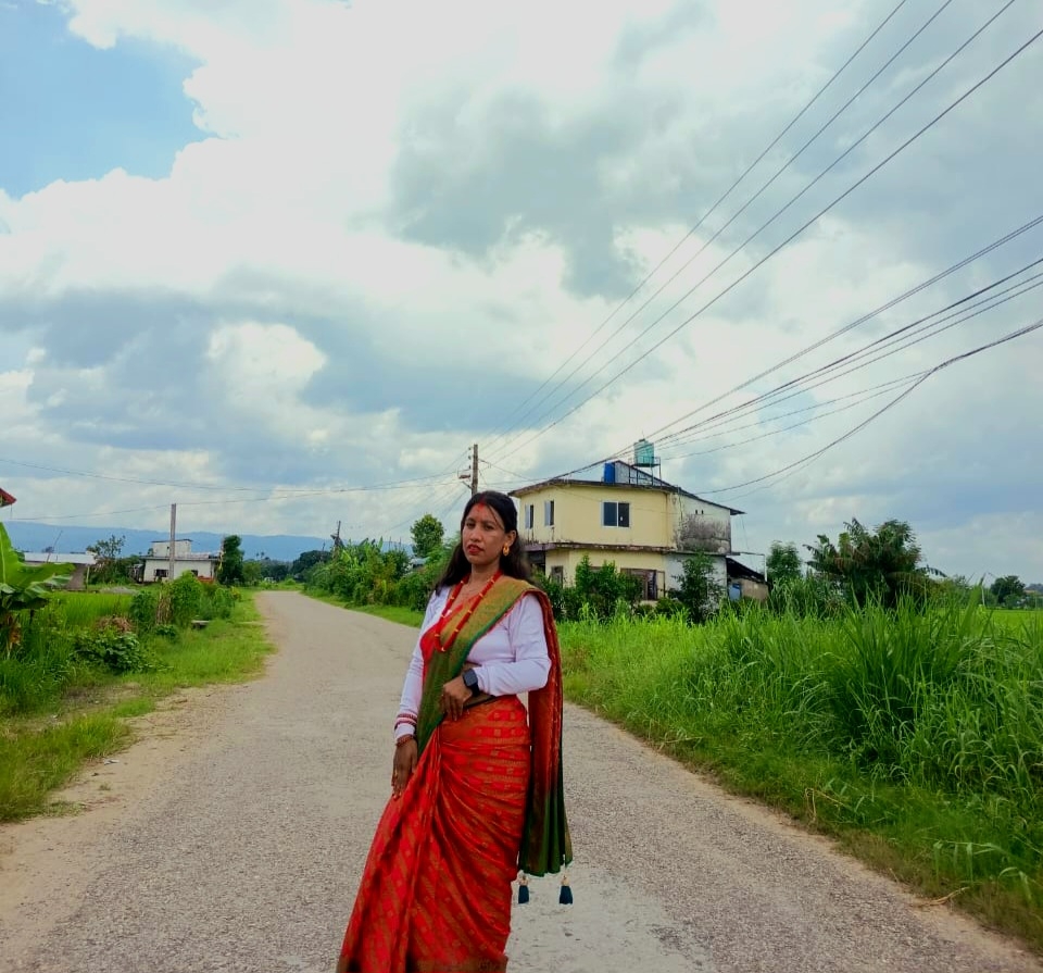 rupsa ️mom (@rupasubedi13) is LIVE - TikTok LIVE