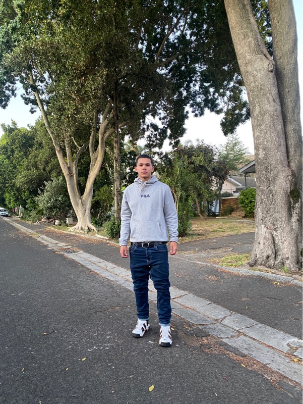 Maxwell 🇿🇦 (@noluv_aiden_) is LIVE - TikTok LIVE
