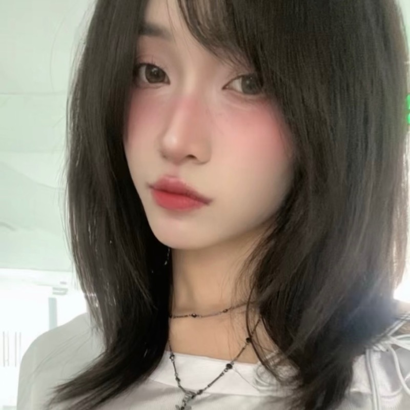 Amber Wǔ (@amberwu.yn) is LIVE - TikTok LIVE