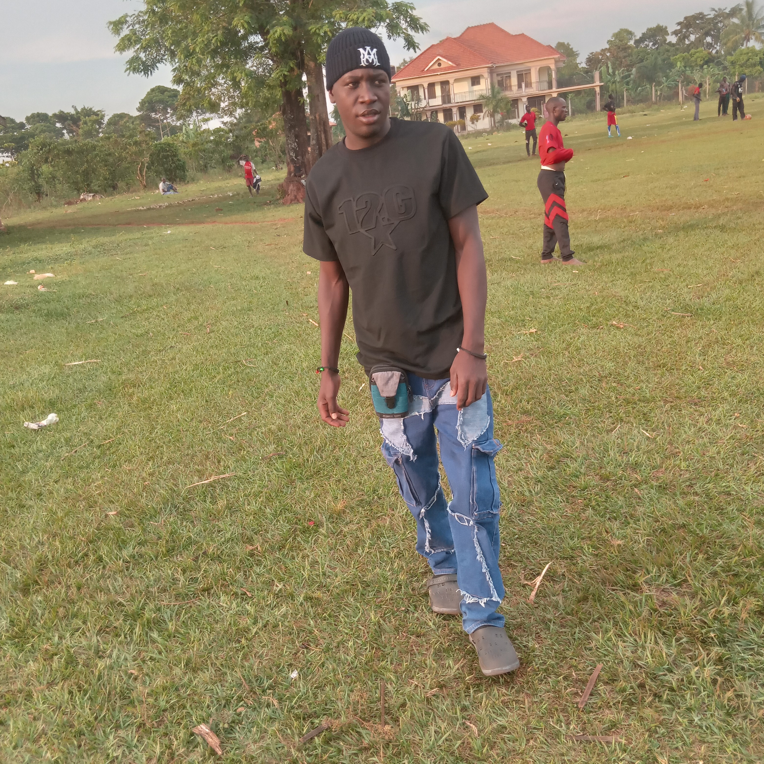 Geofrey Muk (@geofrey.muk) is LIVE - TikTok LIVE