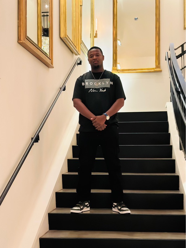 kakay (@cash_dolla) is LIVE - TikTok LIVE
