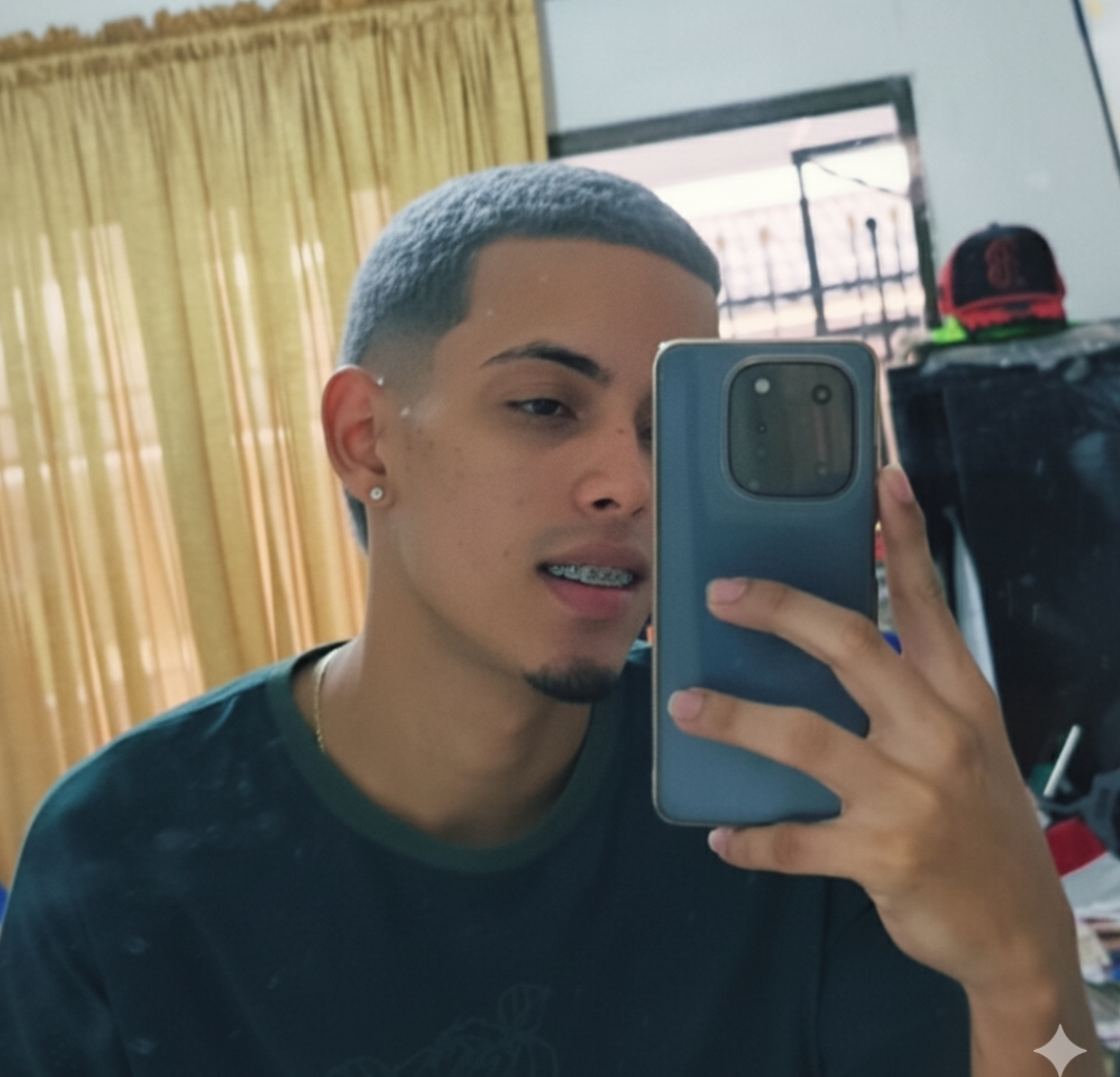 toddy👾🌕 (@anthony_0714) is LIVE - TikTok LIVE