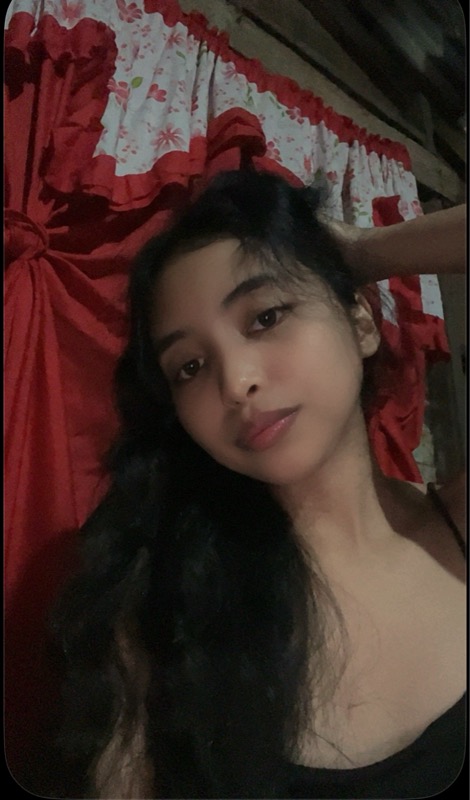 nerrin (@strawnerryn) is LIVE - TikTok LIVE