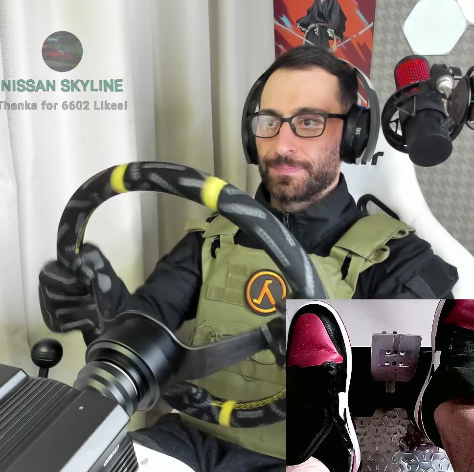 Levon (@levonium) is LIVE - TikTok LIVE