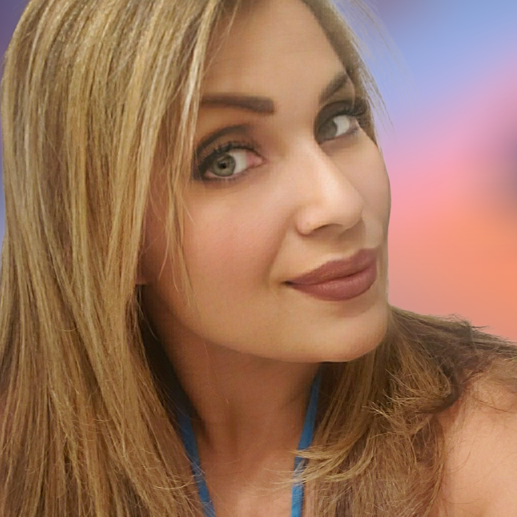 Ruth Ochoa tu conejita 🐰 (@ruthochoa26) is LIVE - TikTok LIVE