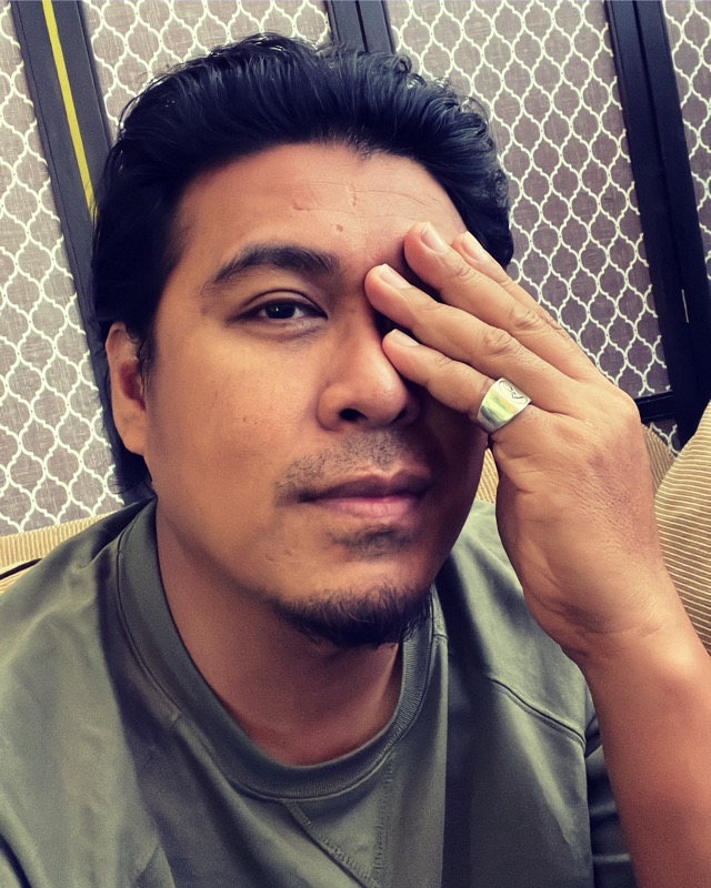 Akmal Dahalan (@akmaldahalan) is LIVE - TikTok LIVE
