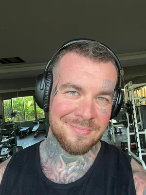 Top Gainers: Twitch, Kick, Bigo Live, and etc. Live Streams on LiveOMG.com