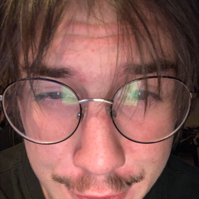 Daniel Giguere (@thereddemon1) is LIVE - TikTok LIVE