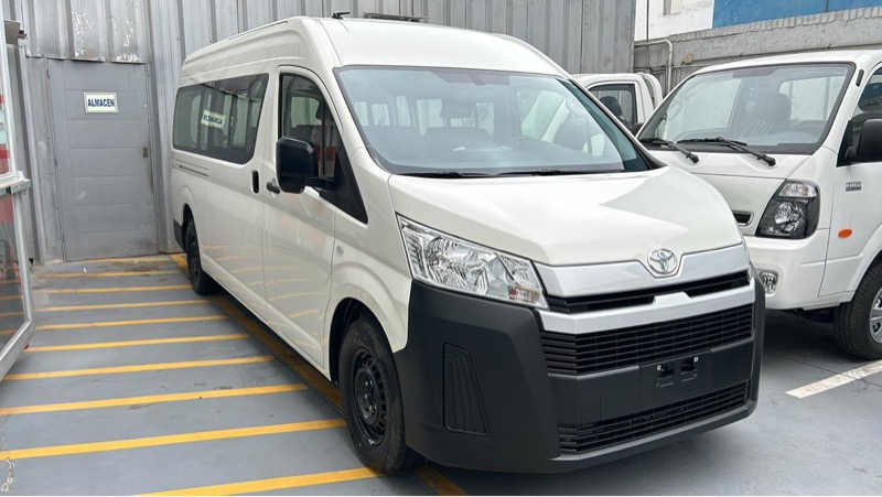 Tu auto con Yessy (@yessy.01) is LIVE - TikTok LIVE