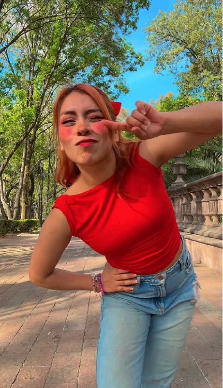 Briz 💜💠 (@briza.15) is LIVE - TikTok LIVE