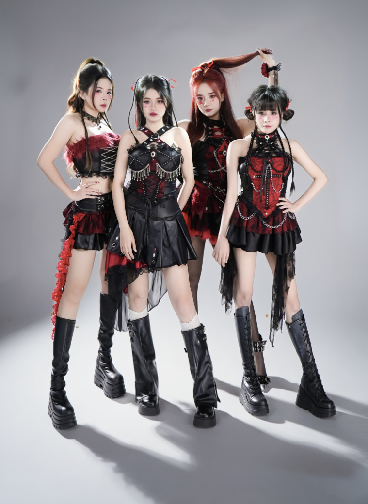 DD_Black Ruby 🪩 (@dd_team003) is LIVE - TikTok LIVE