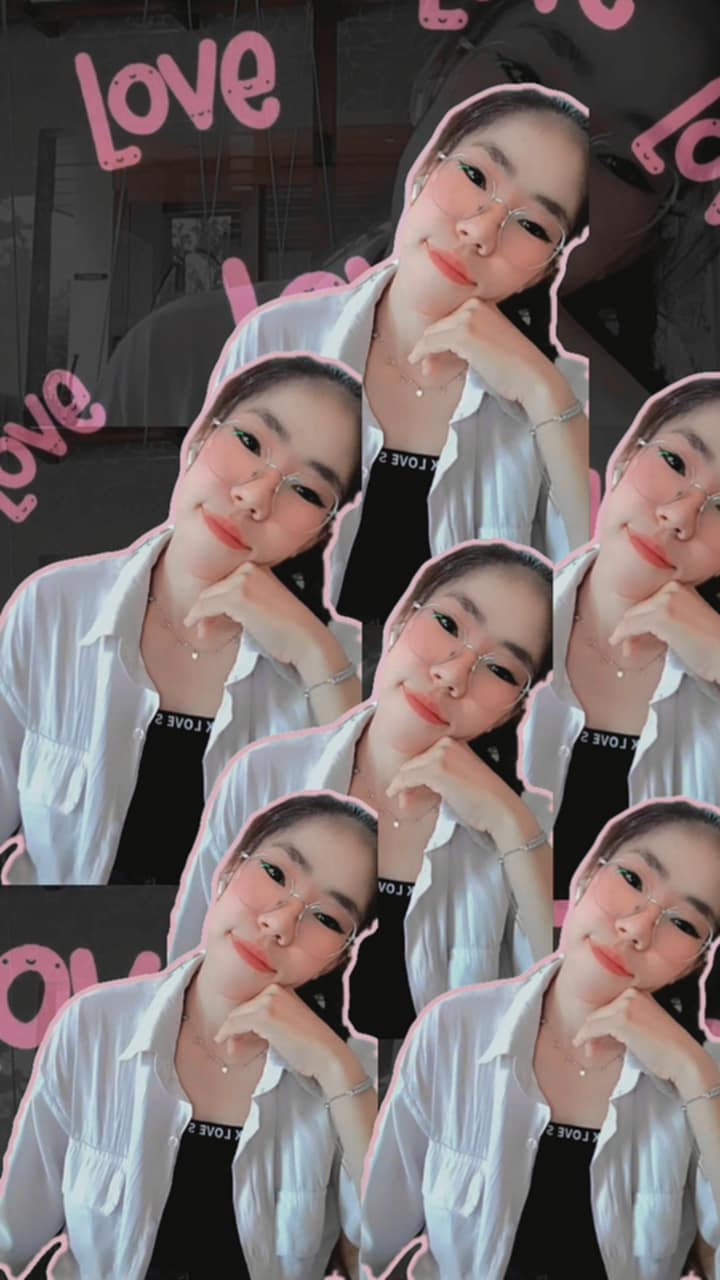 Tkอเลิร์ต (@tipwaree_) is LIVE - TikTok LIVE