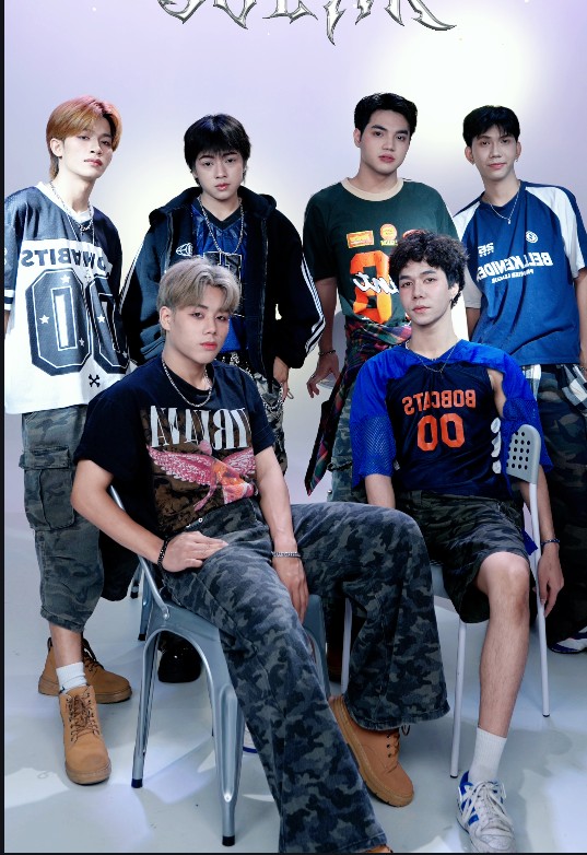 ☾⋆𝖑𝖊𝖌𝖊𝖓𝖉 𝖘𝖛𝖑𝖆𝖗 (@legend.solar) is LIVE - TikTok LIVE