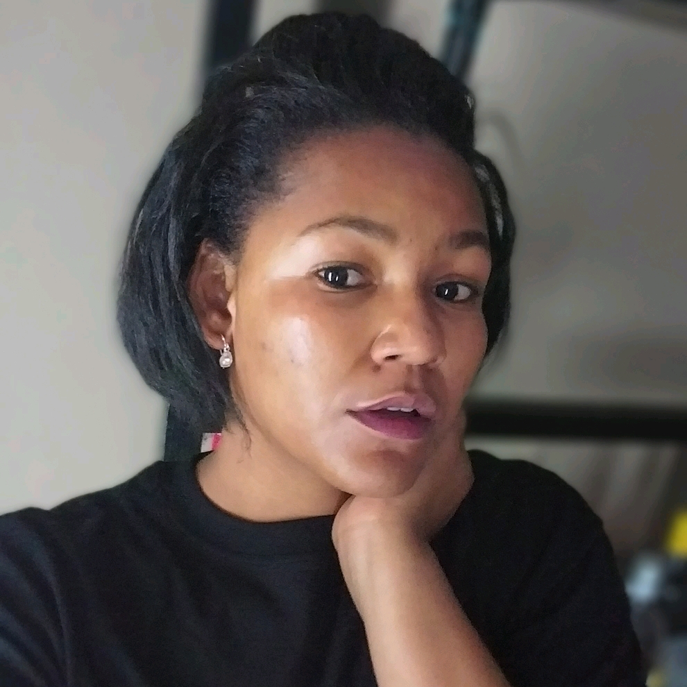 💅Andrie Nessa 💅 (@andrie_nessa) is LIVE - TikTok LIVE