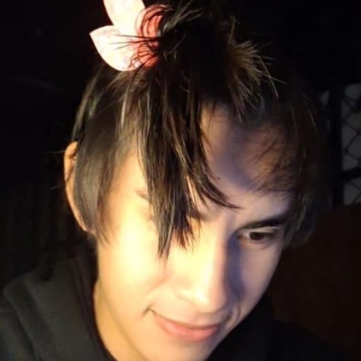 ZETA ⛧ (@zeta_503) is LIVE - TikTok LIVE