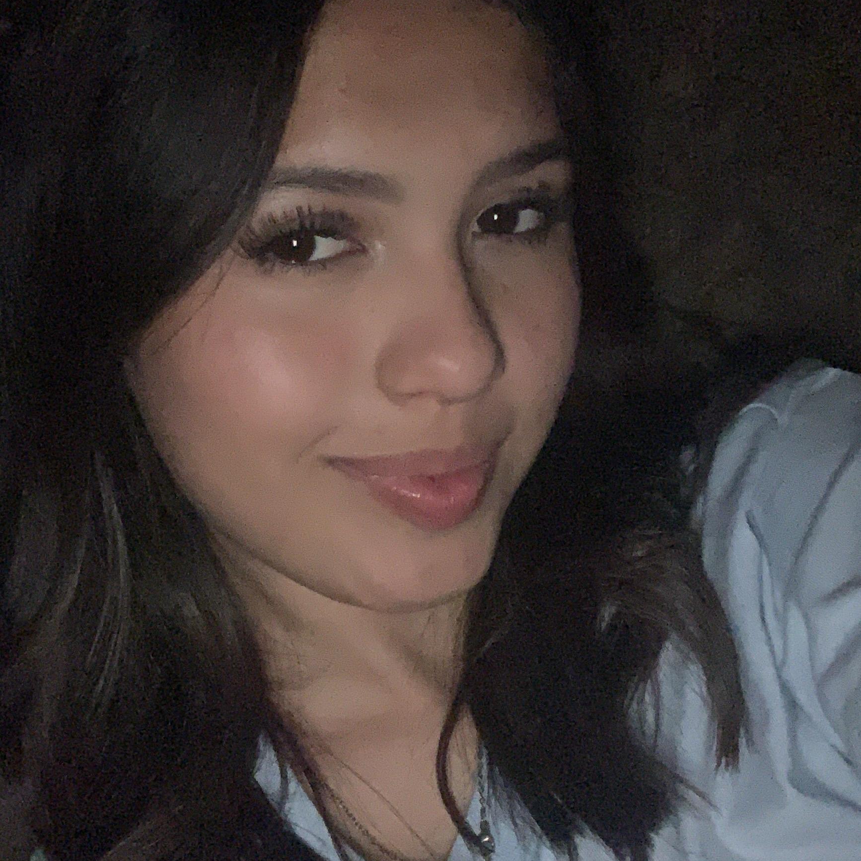 Daliana💗 (@dalianaslv16) is LIVE - TikTok LIVE