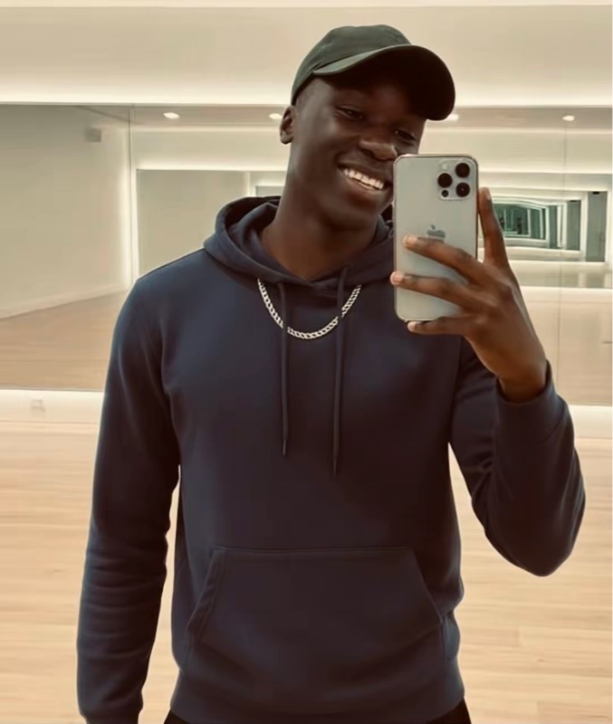 🐾𝓚𝓮𝓲𝓽𝓱🕸️ (@i_am.keith_) is LIVE - TikTok LIVE