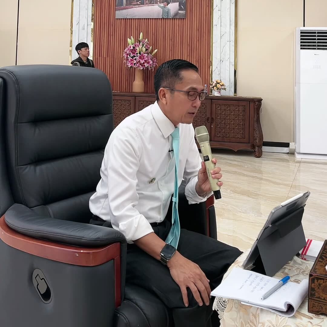 ratudewa_plg (@ratudewa_plg) is LIVE - TikTok LIVE