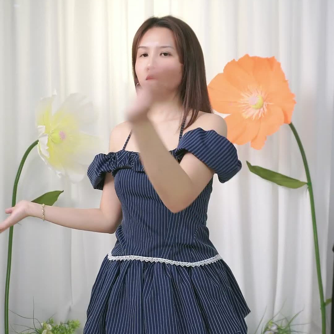 OMG 🤯 (@omg.latui) is LIVE - TikTok LIVE