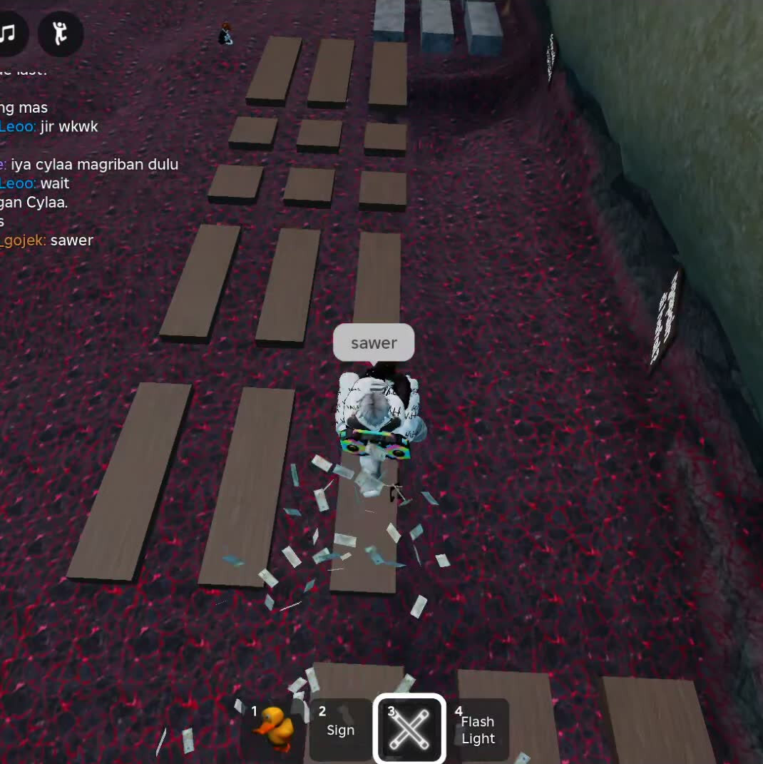 straww's (@strawhw) is LIVE - TikTok LIVE