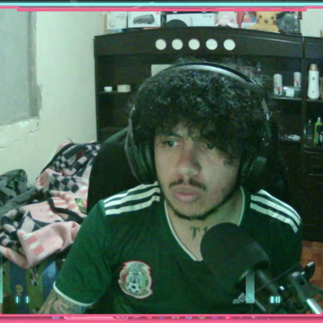 Marco Jackson Ochoa (@marcojacksonochoa) is LIVE - TikTok LIVE