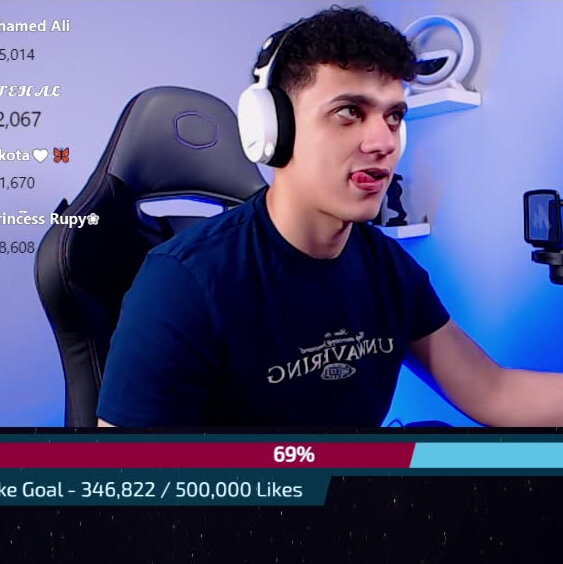 ZAYN GAMING (@topzayn0) is LIVE - TikTok LIVE